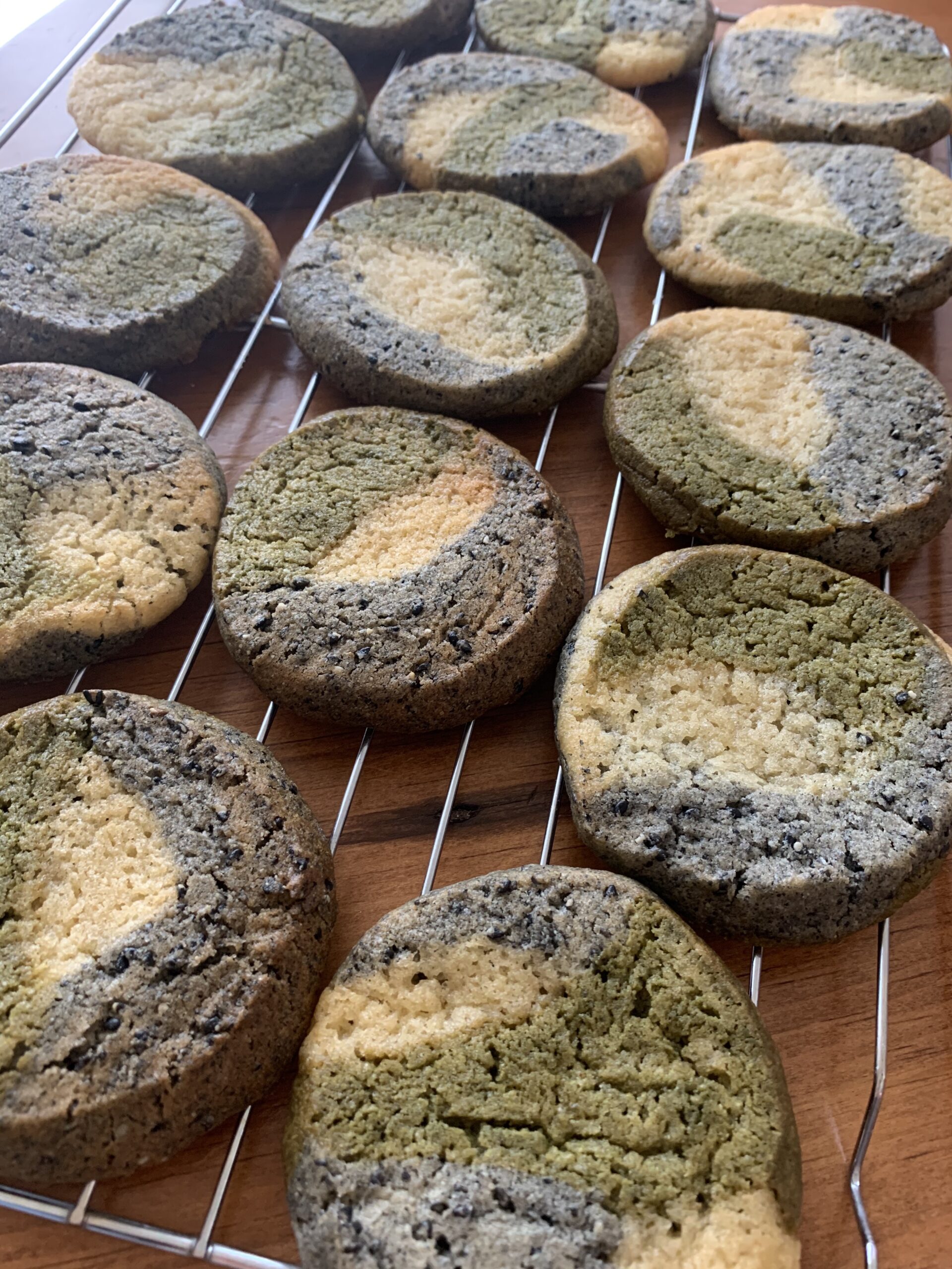 Matcha Black Sesame Marble Cookie